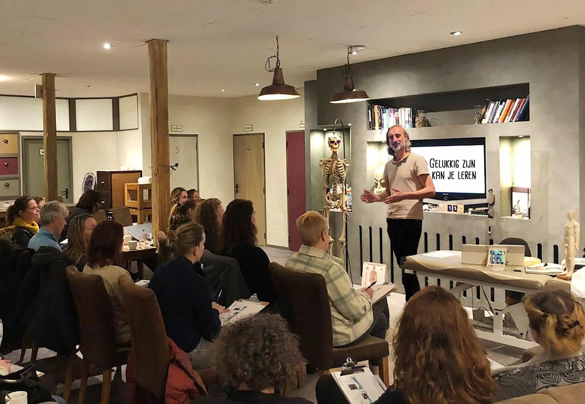 Inspirerende lezing: ‘Gelukkig zijn’ kan je leren! - Jasperse ...